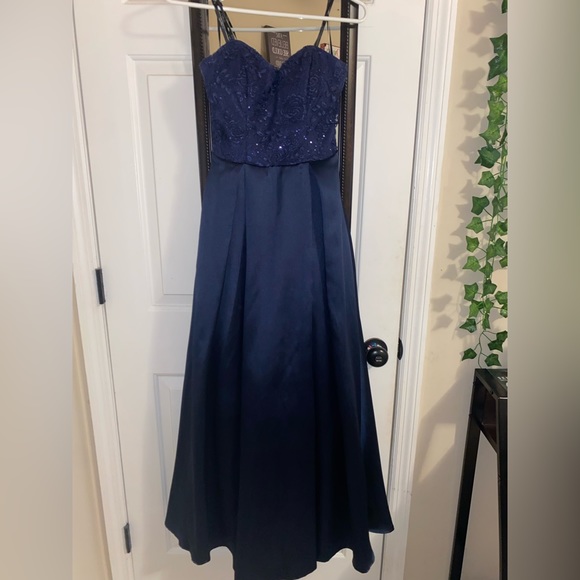 Speechless | Dresses | Dark Blue Strapless Prom Dress | Poshmark